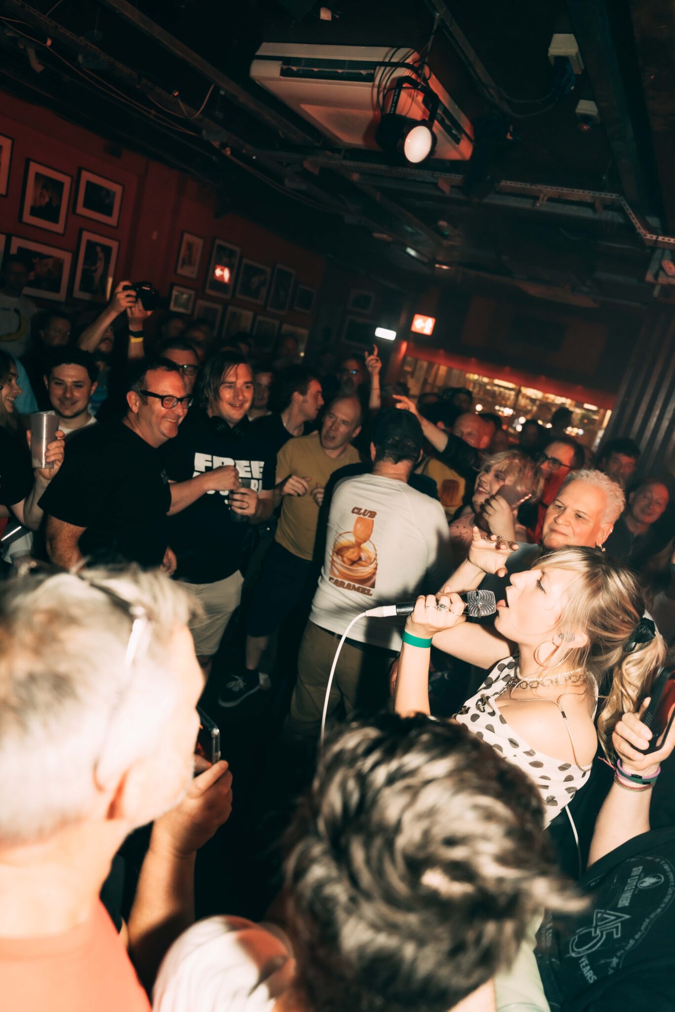 COACH PARTY PLAY NEW ALBUM ‘CARAMEL’ IN FULL FOR THE FIRST TIME EVER ...