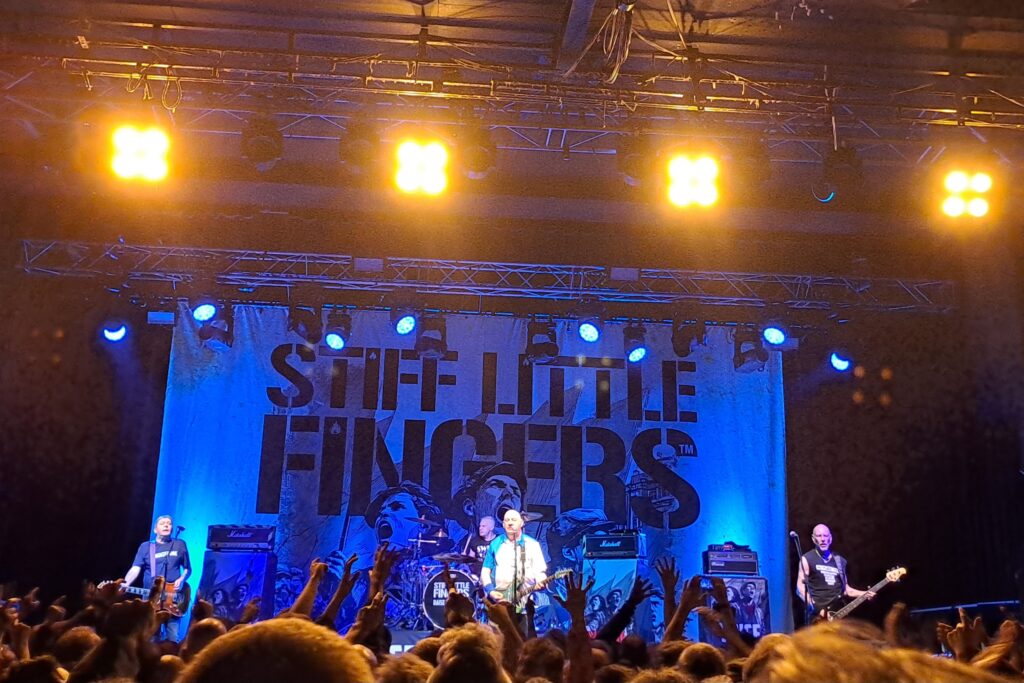 EVERYBODY’S HEROES: STIFF LITTLE FINGERS STIR UP A STORM IN MANCHESTER ...