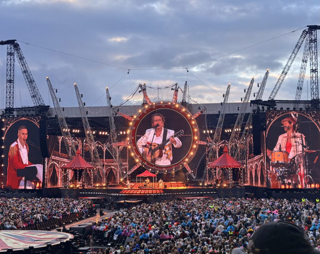 PURE SHOWMANSHIP: TAKE THAT BRING SPECTACULAR ‘CIRCUS LIVE’ SHOW TO ...